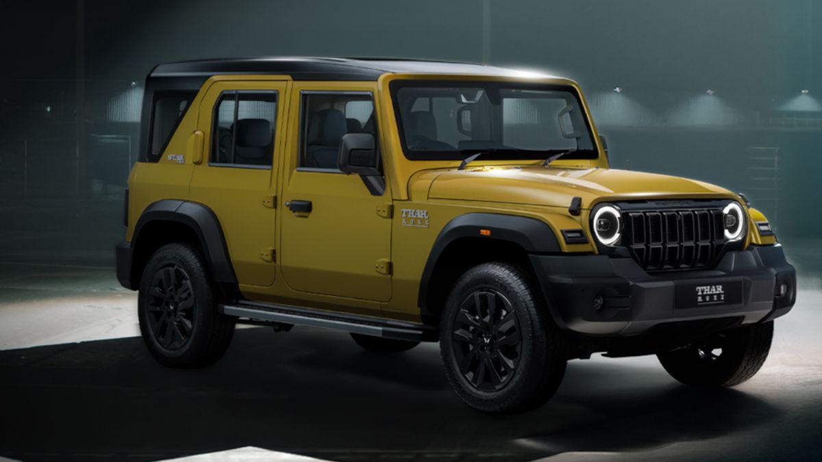 Mahindra ने लॉन्च किया Thar Roxx Star एडिशन, डुअल 26.03 सेमी स्क्रीन ...