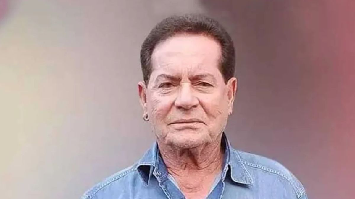 Salim Khan Hospitalized: 90 साल के सलीम खान की बिगड़ी तबीयत, पिता को ...