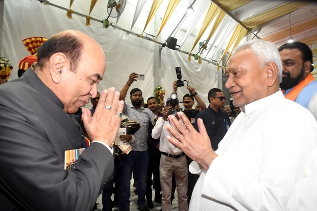 सैयद अता हसनैन बने बिहार के राज्यपाल, चीफ जस्टिस ने दिलाई शपथ; नीतीश और ...