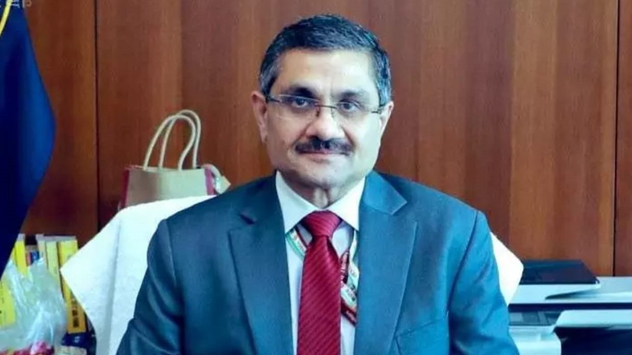 'हर 15 दिनों में होगी समीक्षा...', पेट्रोल-डीजल पर एक्साइज ड्यूटी कम ...