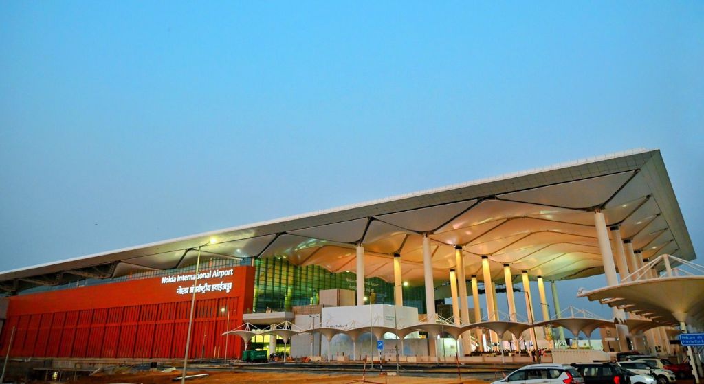 भारत में कुल कितने अंतरराष्ट्रीय हवाई अड्डे हैं? Jewar Airport के ...