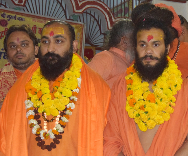 जूना अखाड़े का बड़ा फैसला: सिद्धपीठ काली माता और नौ देवी मंदिर को मिले ...