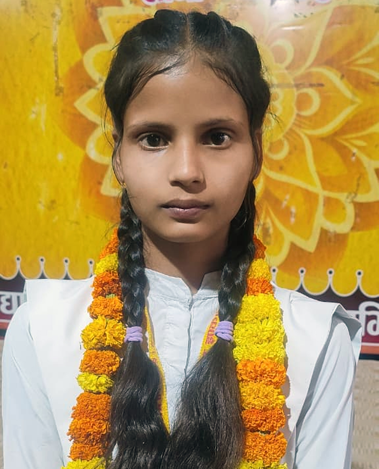 UP Board 12th Topper 2026: फतेहपुर में आर्या ने जिले में लहराया परचम ...