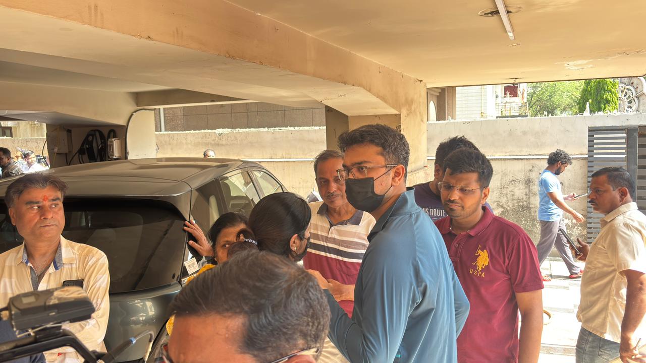दिल्ली में विवेक विहार अग्निकांड के पीछे बड़ी लापरवाही, खराब सिस्टम ...