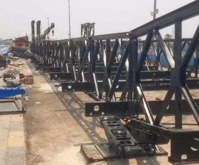 Vikramshila Bridge Update : टूटे हिस्से पर चढ़ाया गया 100 टन बेली ब्रिज ...