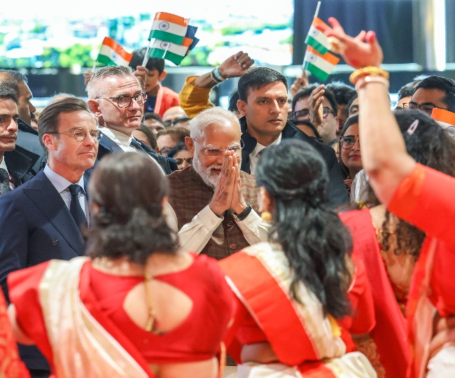 'रिफॉर्म, परफॉर्म और ट्रांसफॉर्म', PM मोदी ने की 'भारत विकास गाथा' की ...